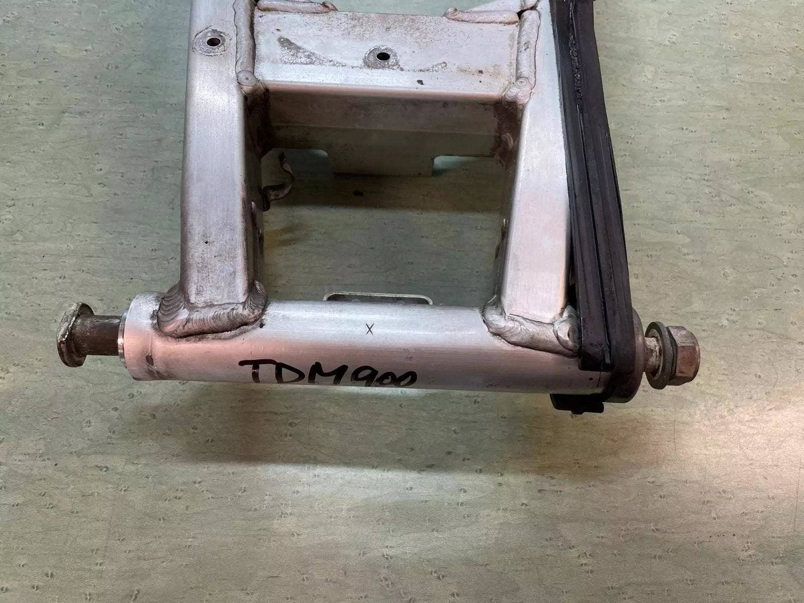 Podvozek řízení Kyvná Vidlice Kyvná Vidlice Tdm 900 Pro Yamaha