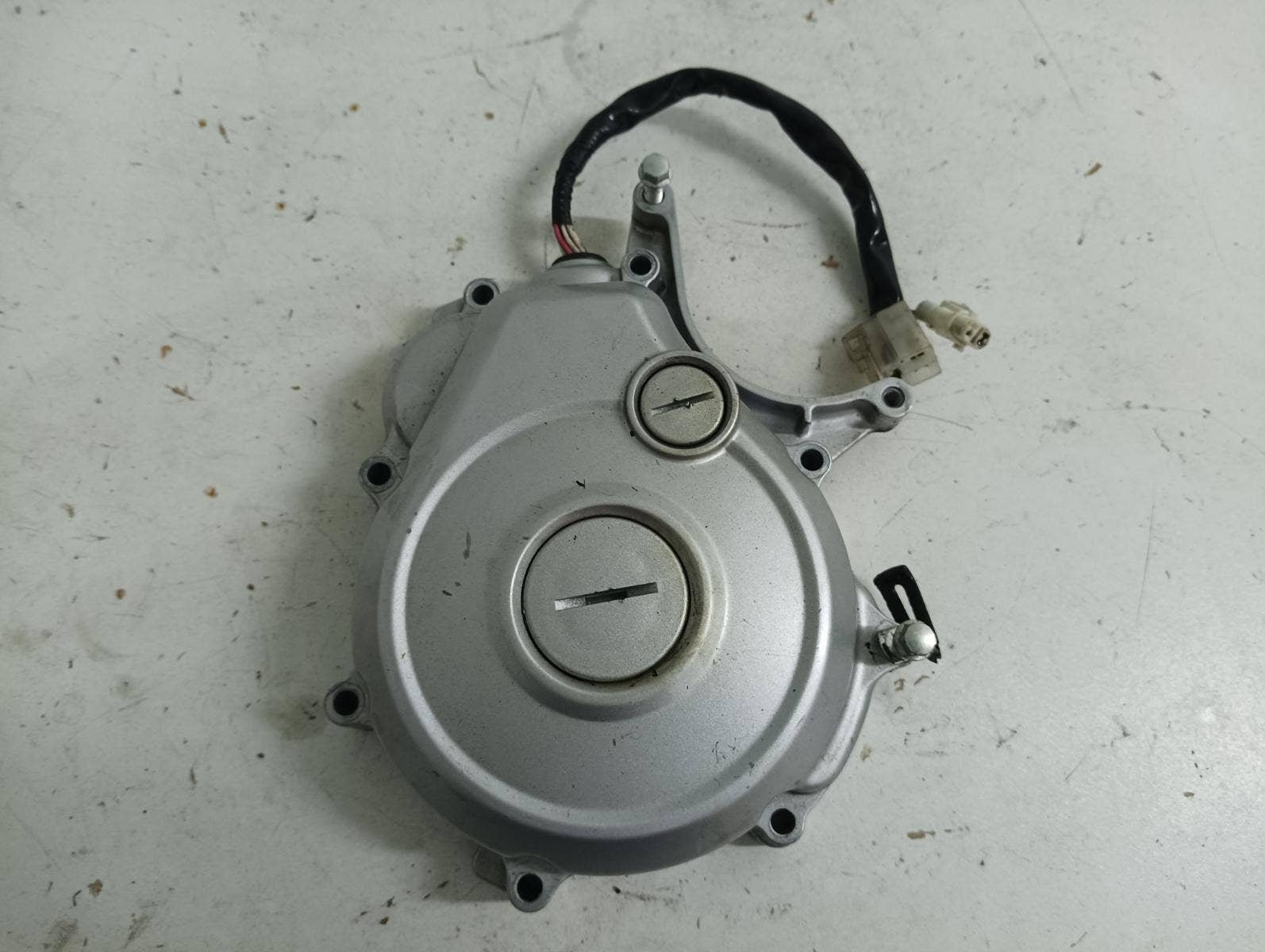 Motory > nekompletní motor > Víko+ stator YZF 125 pro Yamaha YZF-R125 ...