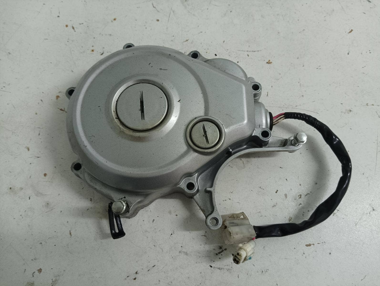 Motory > nekompletní motor > Víko+ stator YZF 125 pro Yamaha YZF-R125 ...